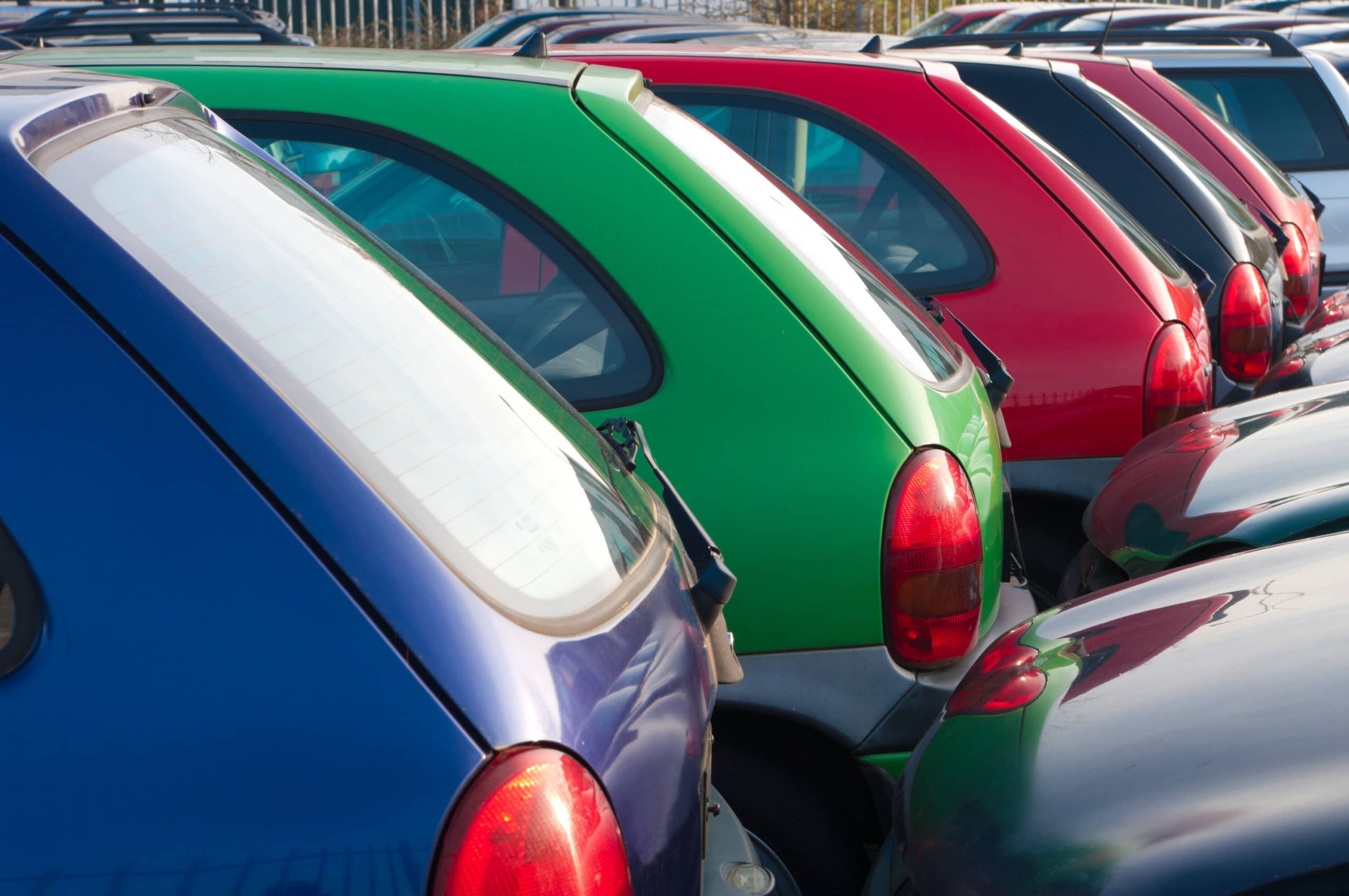 Used-car prices surpass $22K in April as supply dwindles - Auto Finance ...