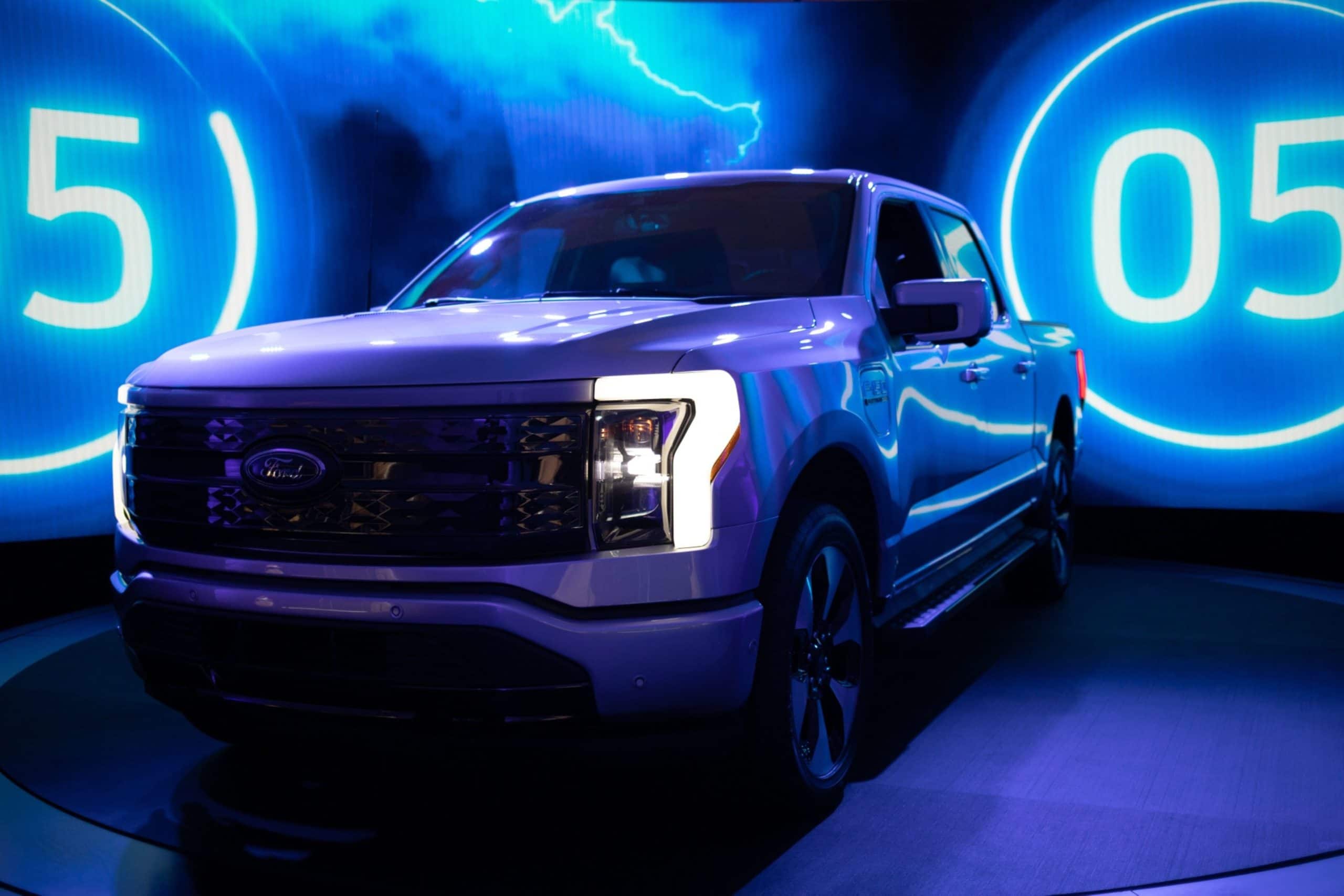Ford market cap tops $100 billion for first time on EV surge - Auto ...