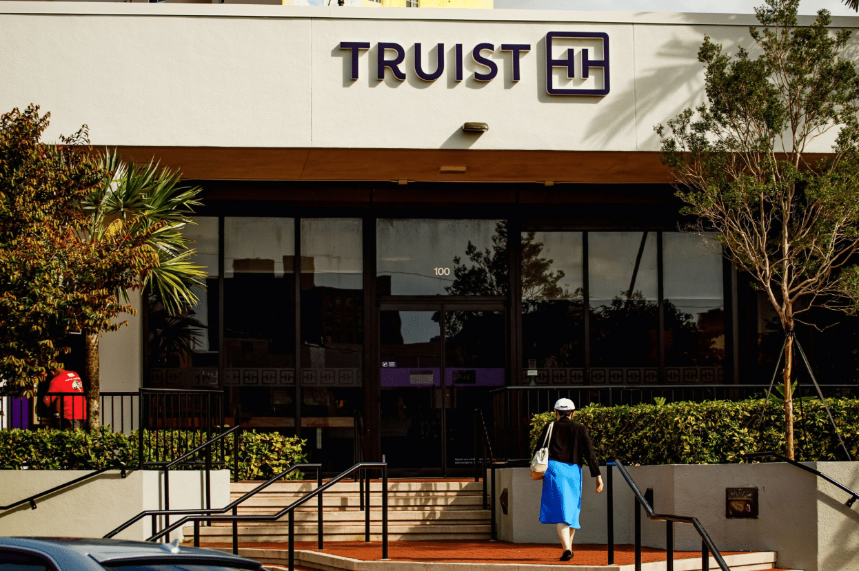 Truist’s auto book shrinks in shift away from low returns - Auto ...