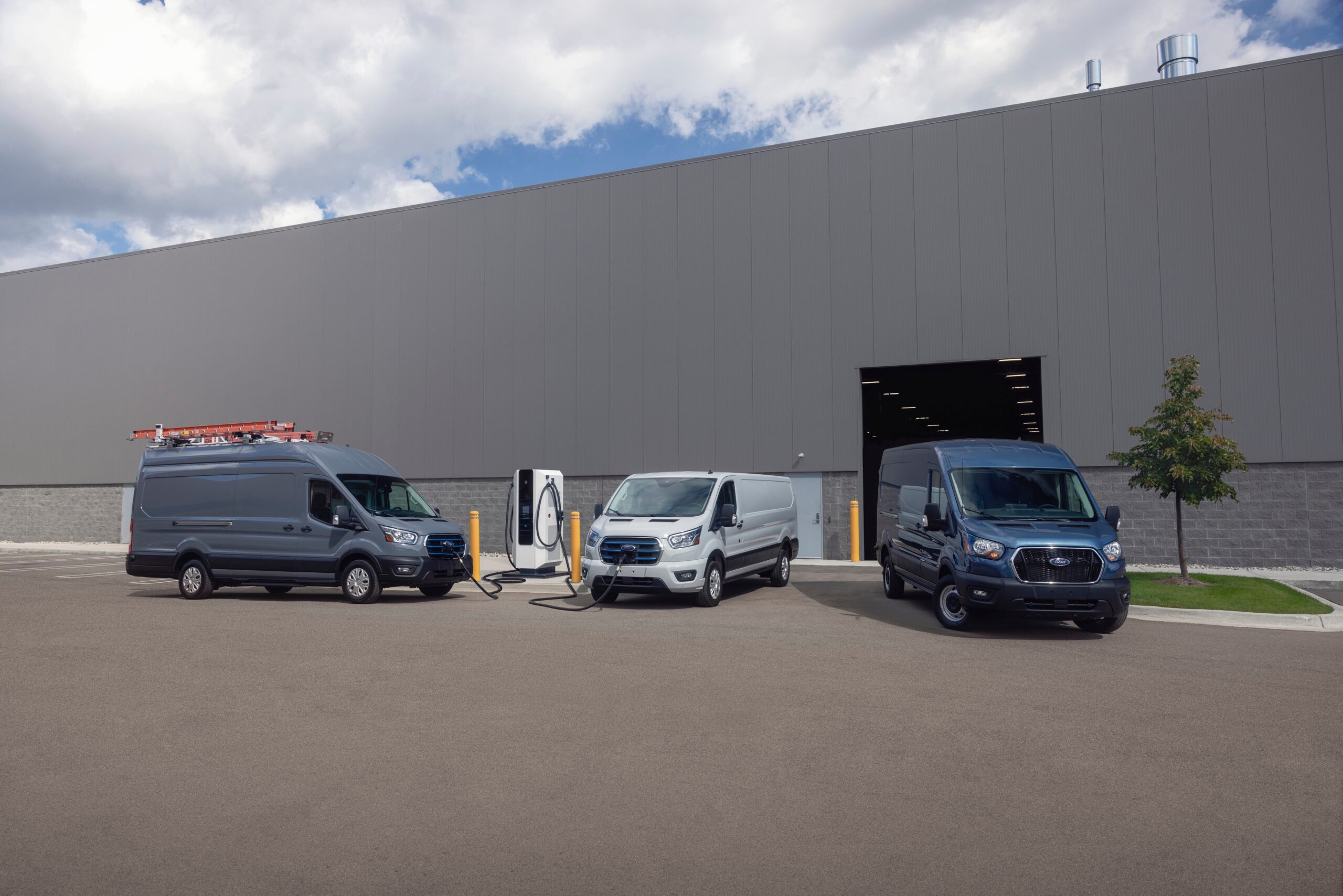 Alliance RV acquires Terex's luxury RV, van brand - Auto Finance News